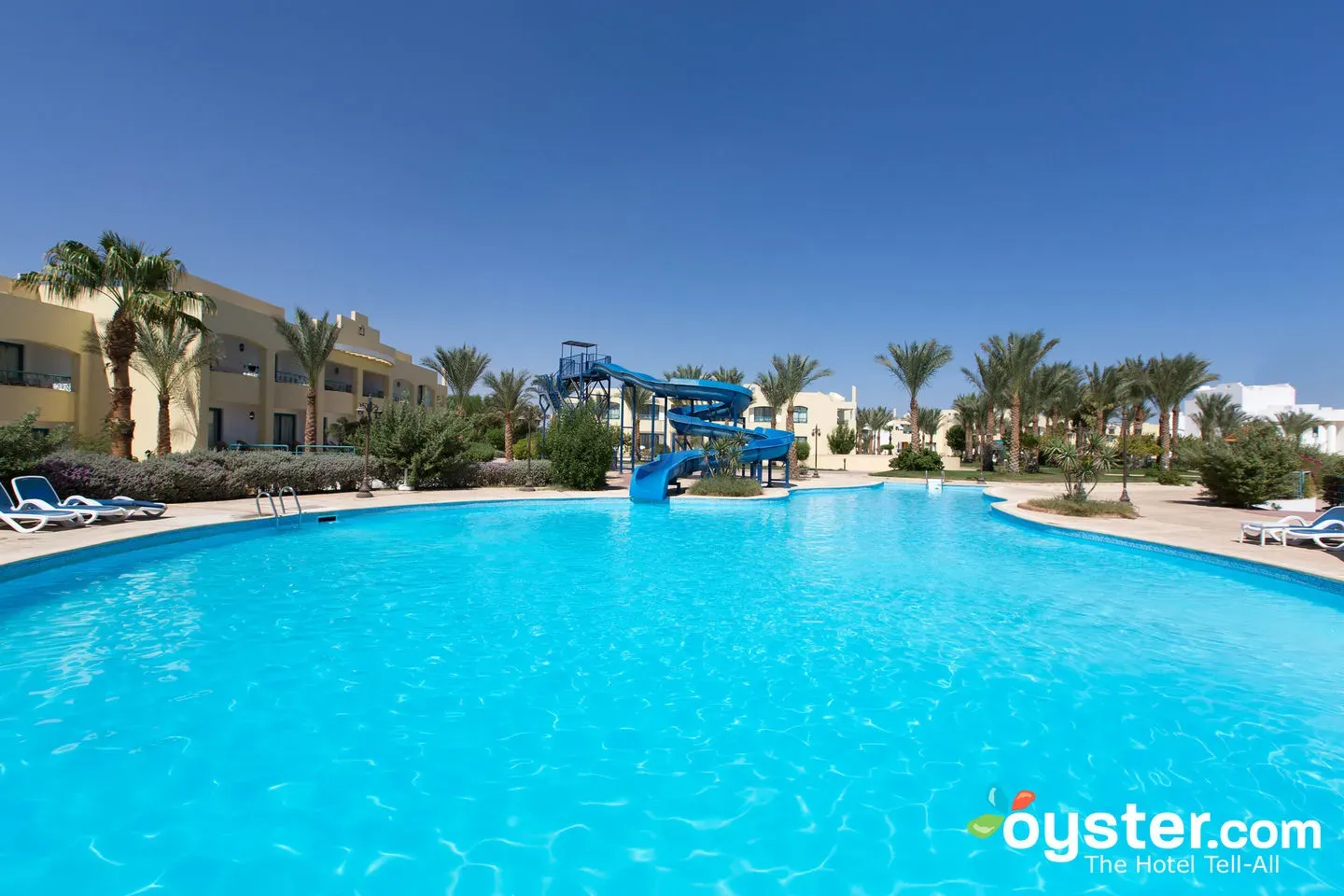 Royal Rojana Resort Review: What To REALLY Expect If You Stay