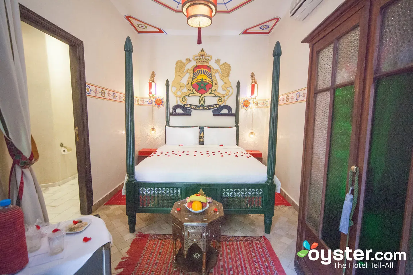 Riad Dar Anika Review: What To REALLY Expect If You Stay | Oyster.com