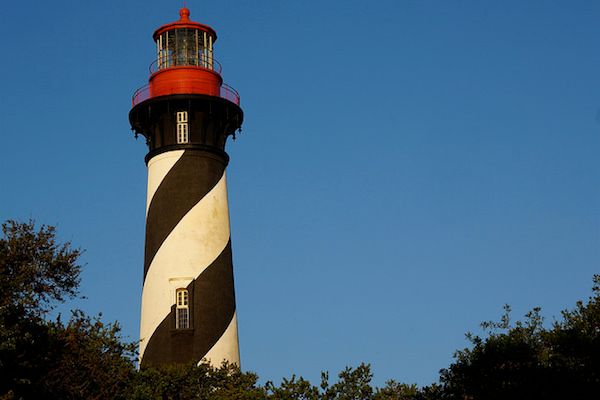 10 of the World’s Most Iconic Lighthouses