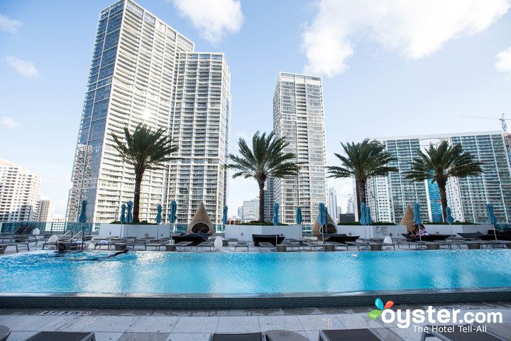 11 Top Hotel Pool Bars With Gorgeous Views