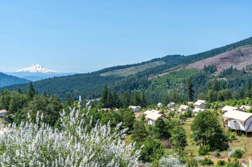 Let's Go Glamping: The Best Glamping Spots in the U.S. for 2026 ...