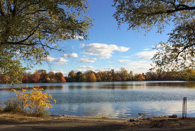 8 Awesome Urban Lakes in the U.S. | Oyster.com