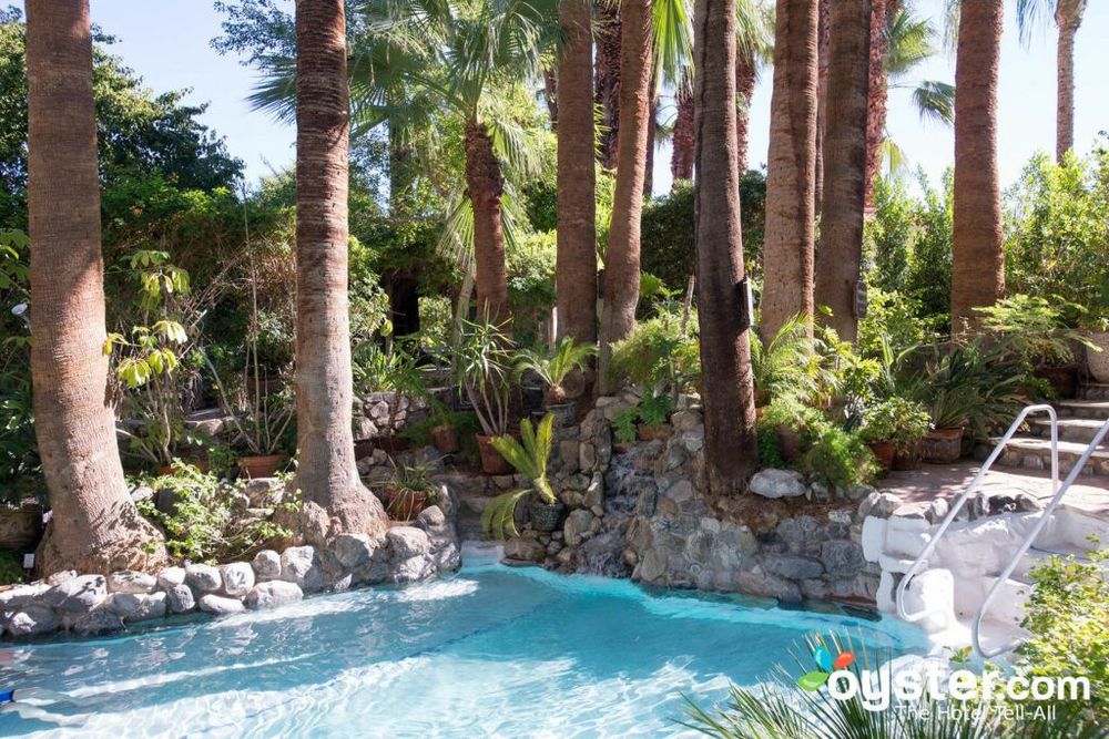 Top Hot Springs Resorts in California