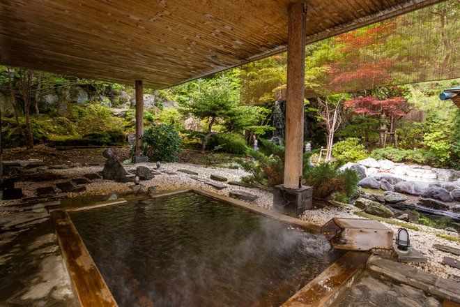 A Guide to The Best Hot Springs in Japan | Oyster.com