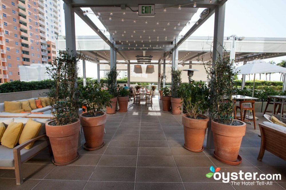 Best Boozy Hotel Brunches in Miami | Oyster.com