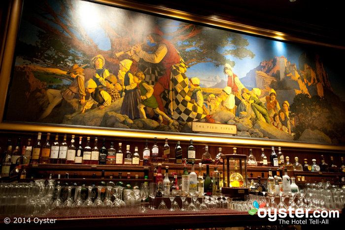 Down to a (Fine) Art: 12 Gorgeous Hotel Murals | Oyster.com