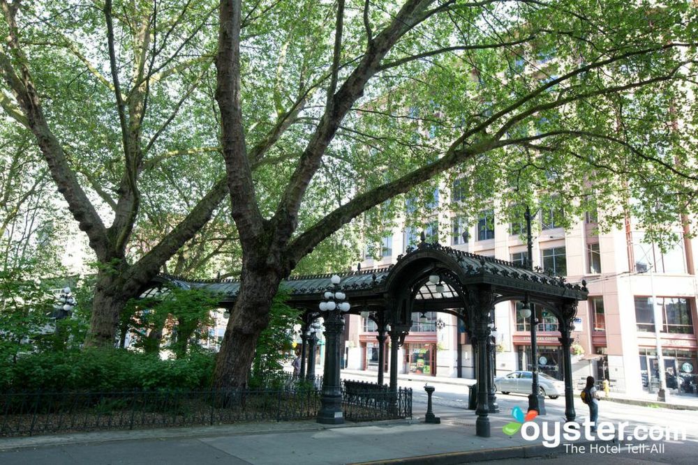 How 10 Popular U.S. Cities Got Their Nicknames