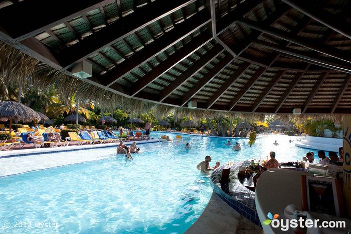 Our 10 Fave Hotel Pool Swim-Up Bars