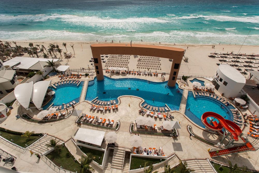 Cancun Spring Break: 9 Amazing Cancun Party Hotels | Oyster.com
