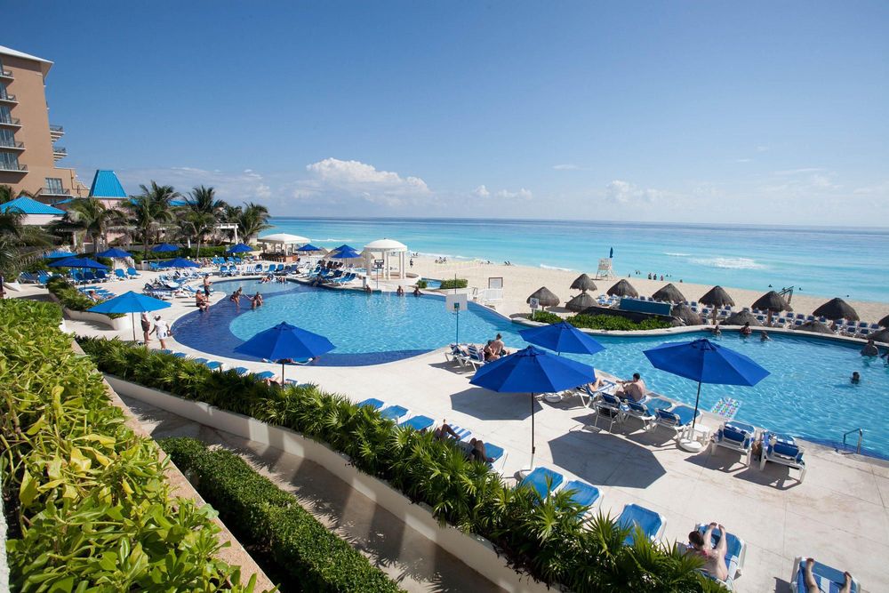 Cancun Spring Break: 9 Amazing Cancun Party Hotels