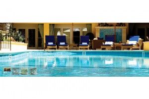 Photo Fakeout: The incredible shrinking pool