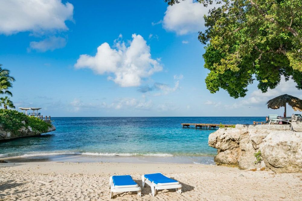 10 Cheap Caribbean Destinations to Visit in Winter 2020 | Oyster.com