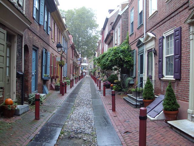 The 10 Most Adorable Cobblestone Streets in the U.S.