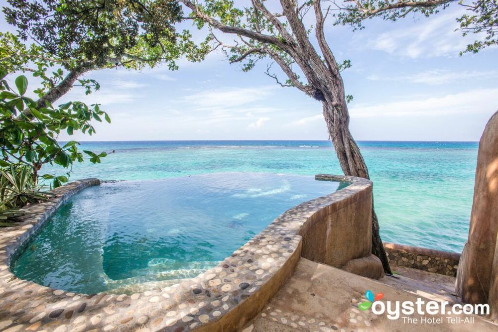 Gorgeous Infinity Pools in the Caribbean | Oyster.com