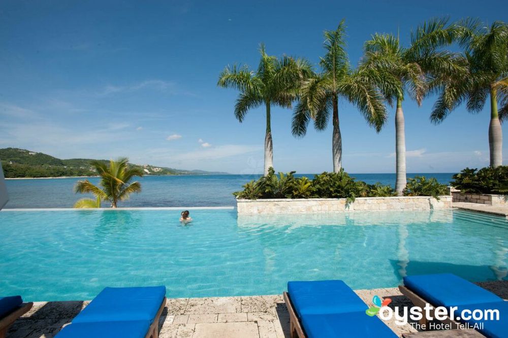 Gorgeous Infinity Pools in the Caribbean | Oyster.com