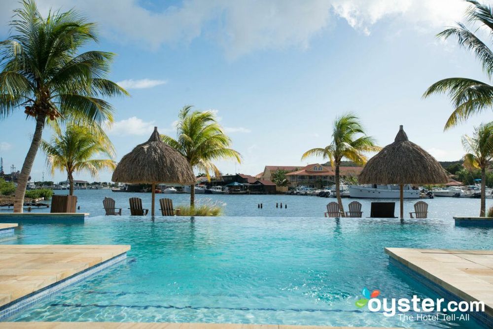 Gorgeous Infinity Pools in the Caribbean | Oyster.com