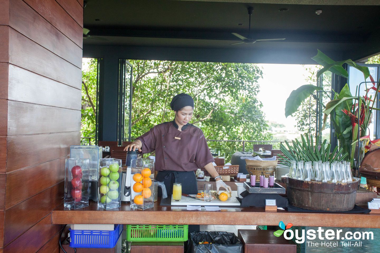 The 6 Best Cocktail Gardens Around the World