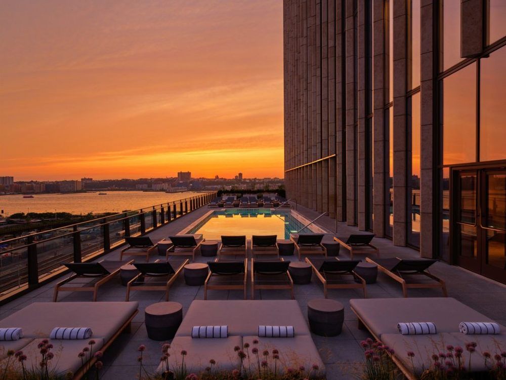 The 8 Best Hotel Rooftop Pools in the U.S. | Oyster
