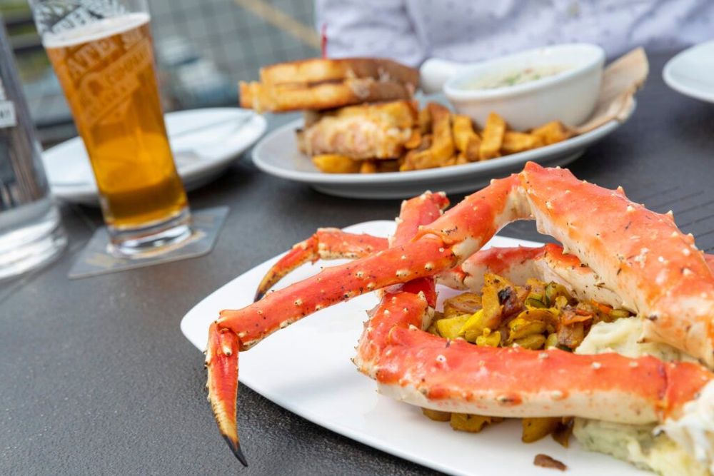 The Ultimate Anchorage Guide: The Best Restaurants, Hotels, and Activities