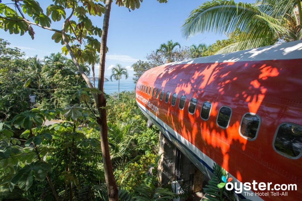 This Airplane Hotel Room in the Jungle Will Blow Your Mind