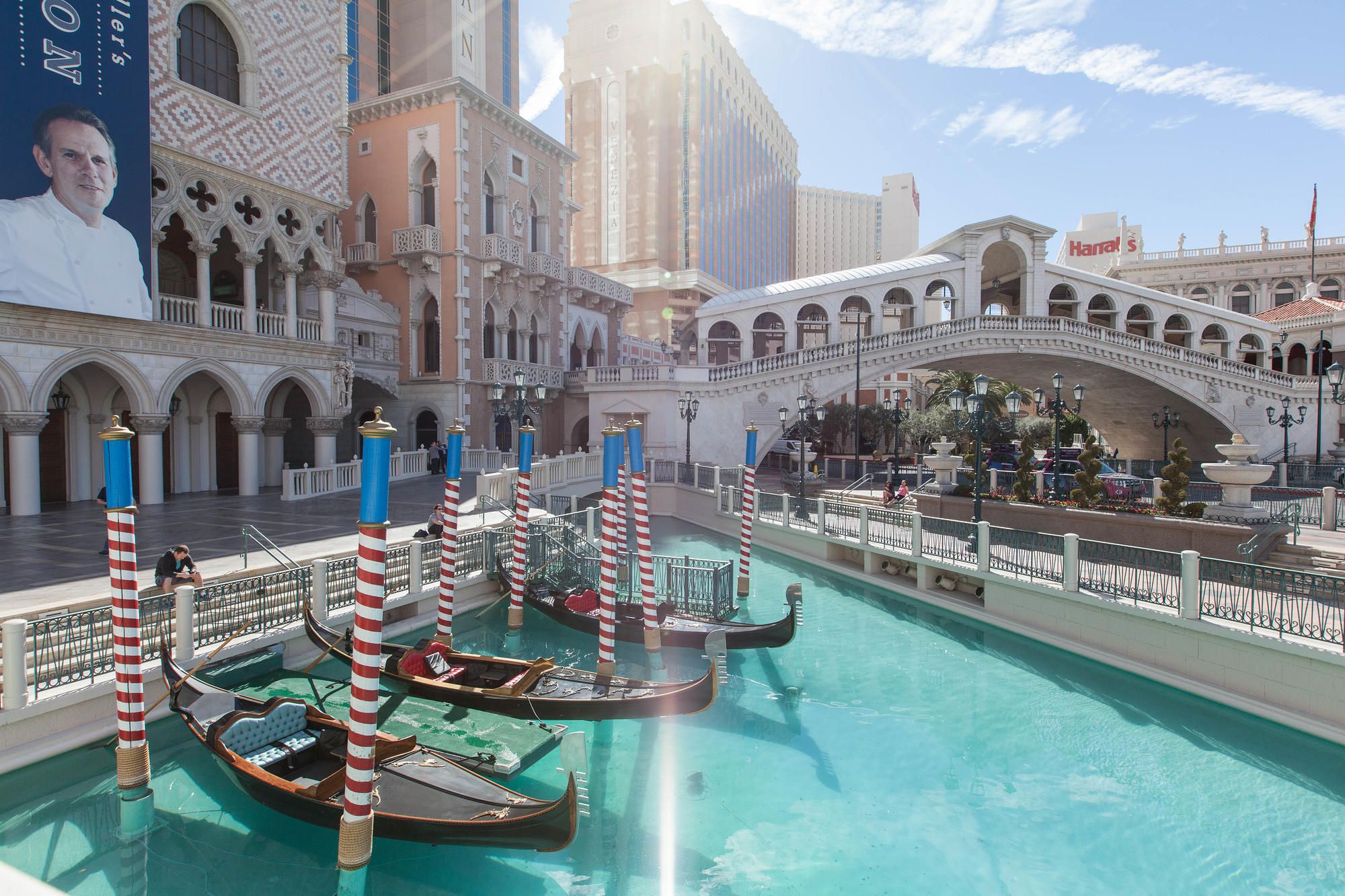 11 Best Las Vegas Hotels on the Strip for Every Type of Traveler ...