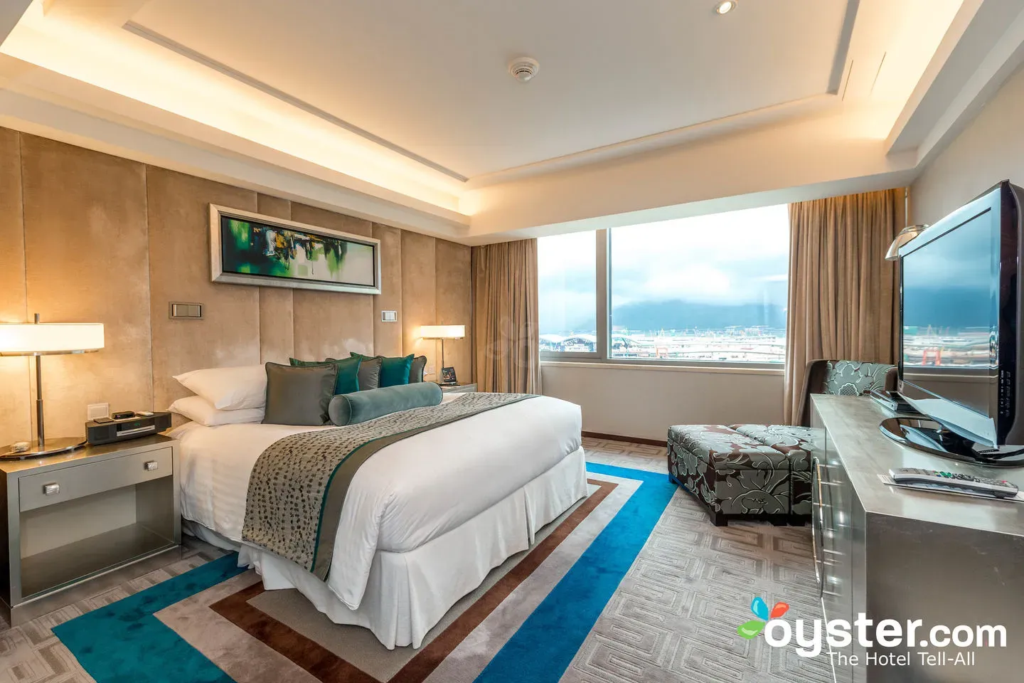 Hong Kong SkyCity Marriott Hotel Review: What To REALLY Expect If You Stay