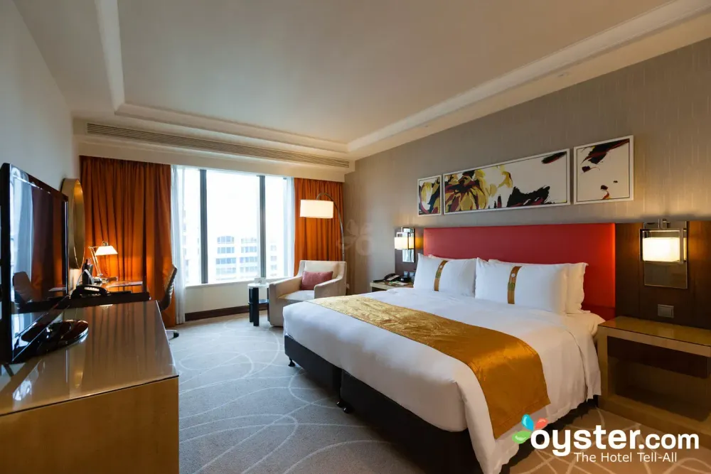 Holiday Inn Macao Cotai Central Review: What To REALLY Expect If You ...
