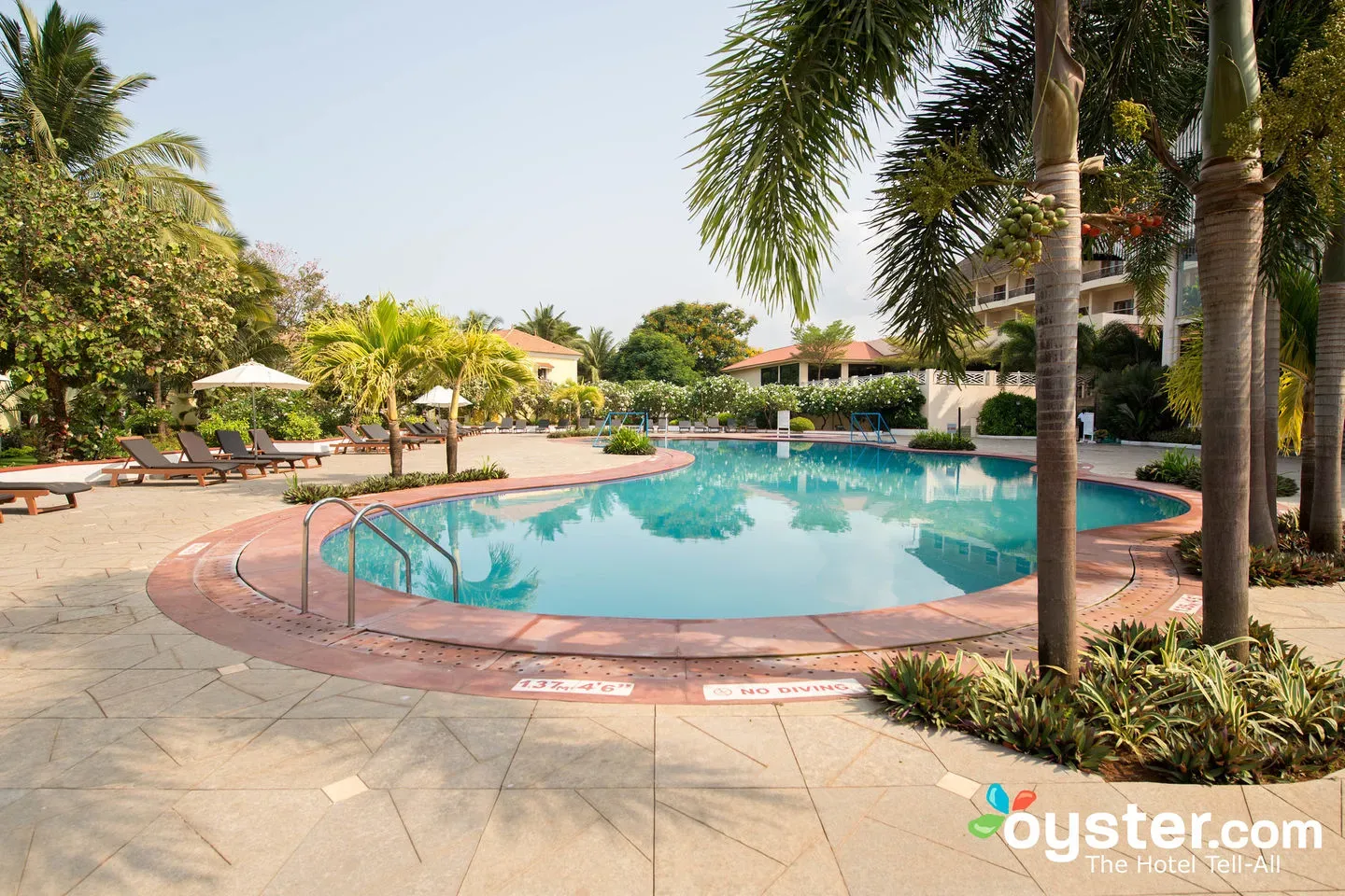 Radisson Blu Resort Goa Cavelossim Beach Review: What To REALLY Expect ...