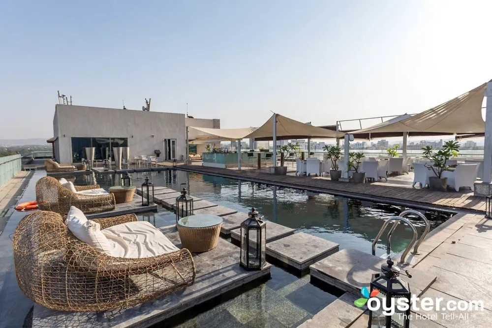 The O Hotel Review: What To REALLY Expect If You Stay