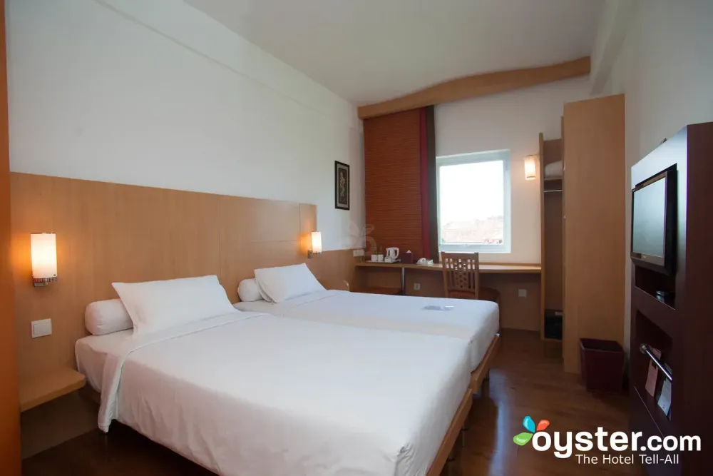 Ibis Bali Kuta Review: What To REALLY Expect If You Stay