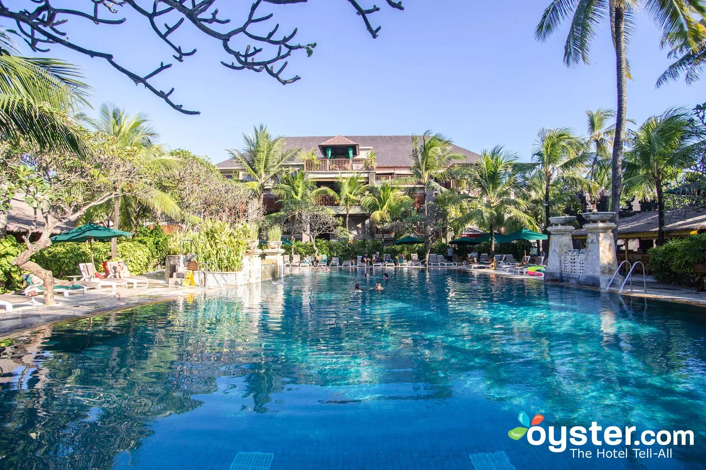 Legian Beach Hotel Review: What To REALLY Expect If You Stay