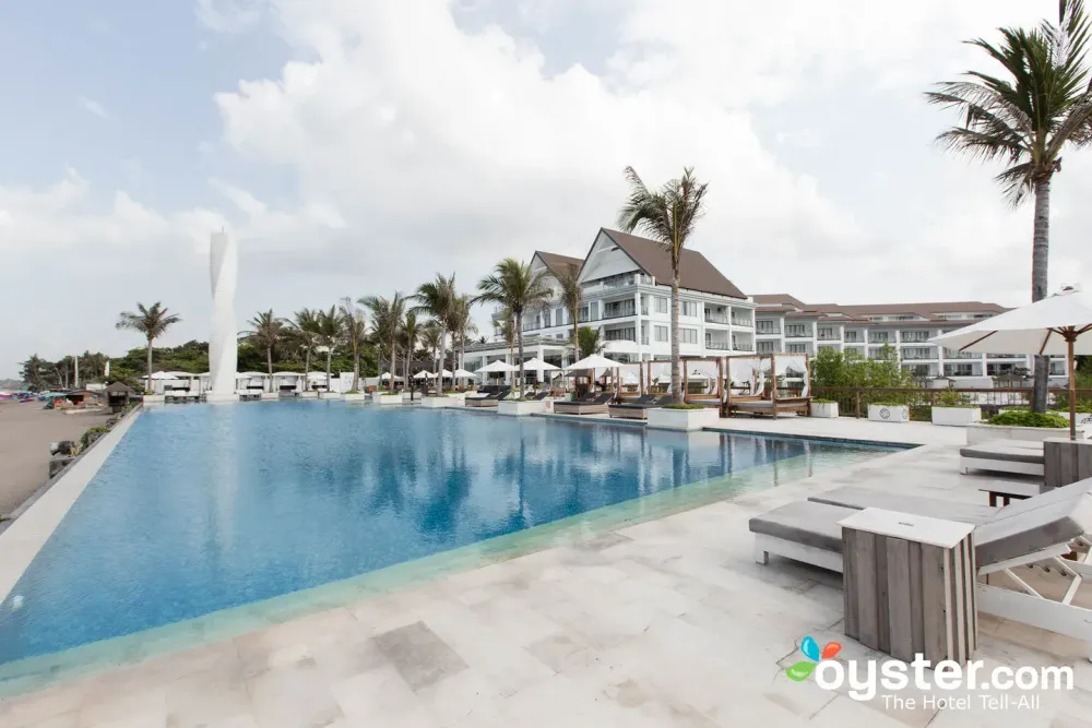 Lv8 Resort Hotel Review: What To REALLY Expect If You Stay | Oyster.com