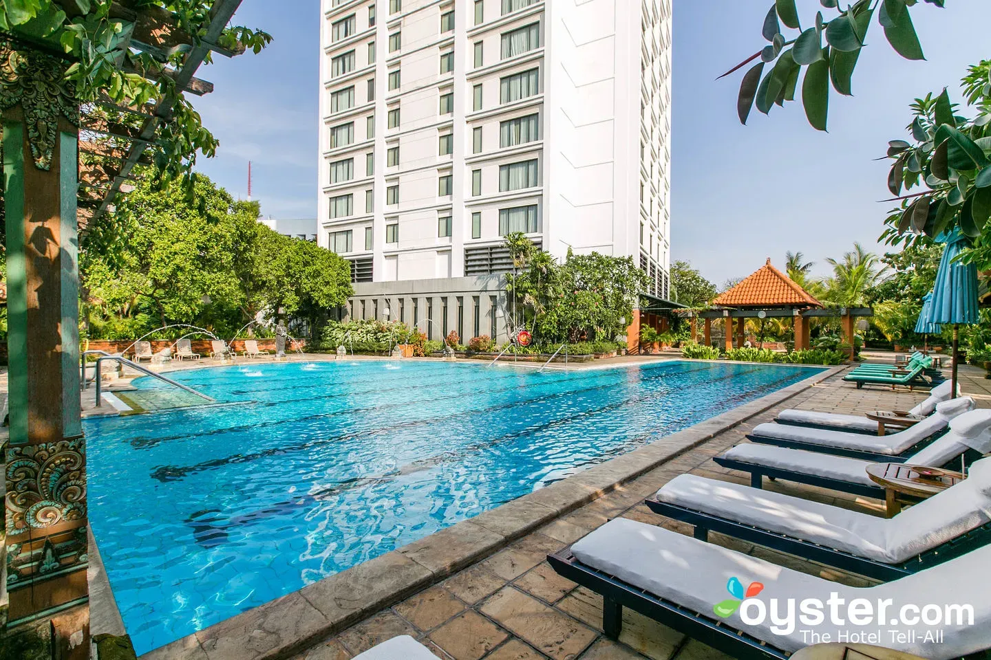 Bumi Surabaya City Resort Review: What To REALLY Expect If You Stay