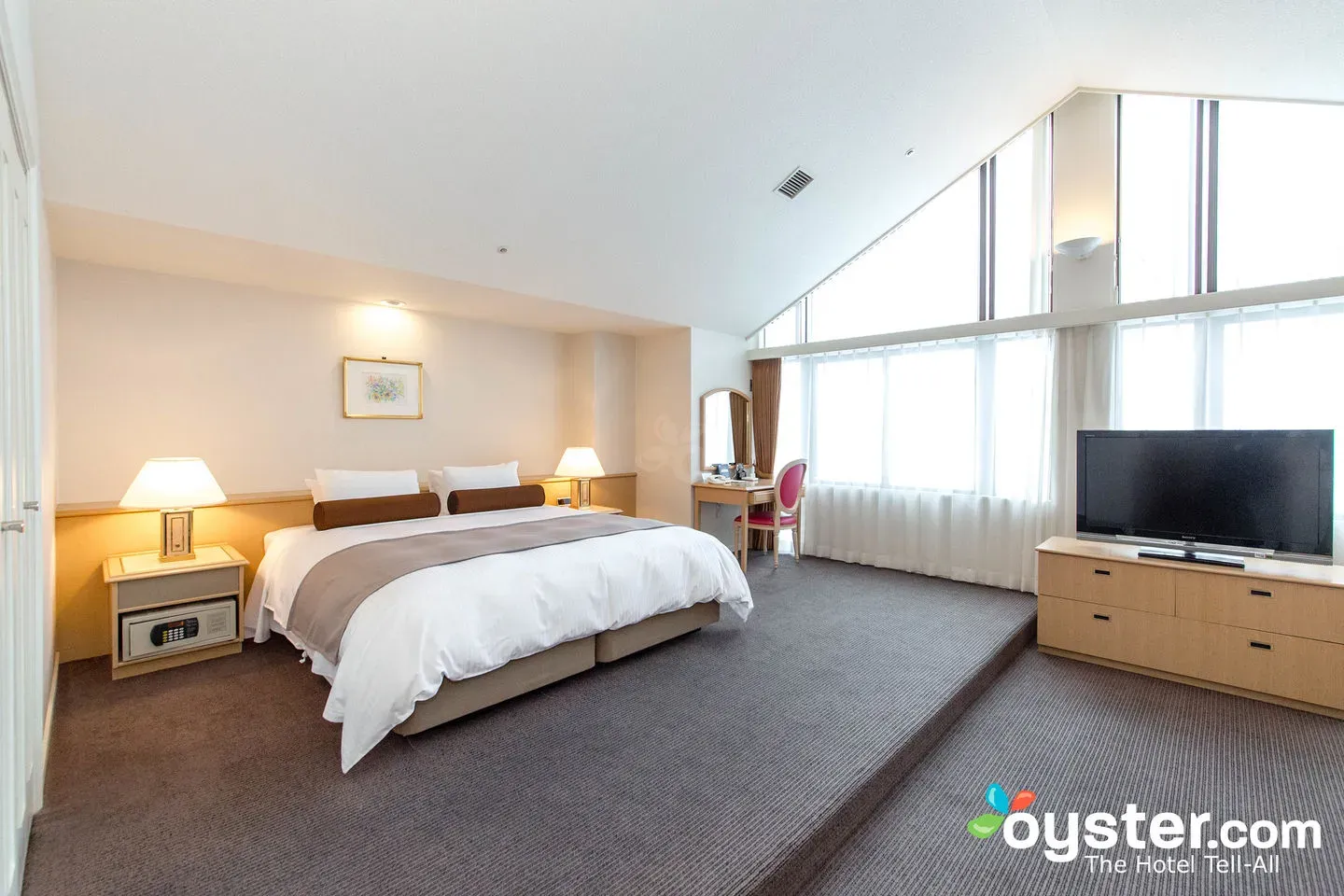 Rusutsu Resort Hotel & Convention Review: What To REALLY Expect If You ...