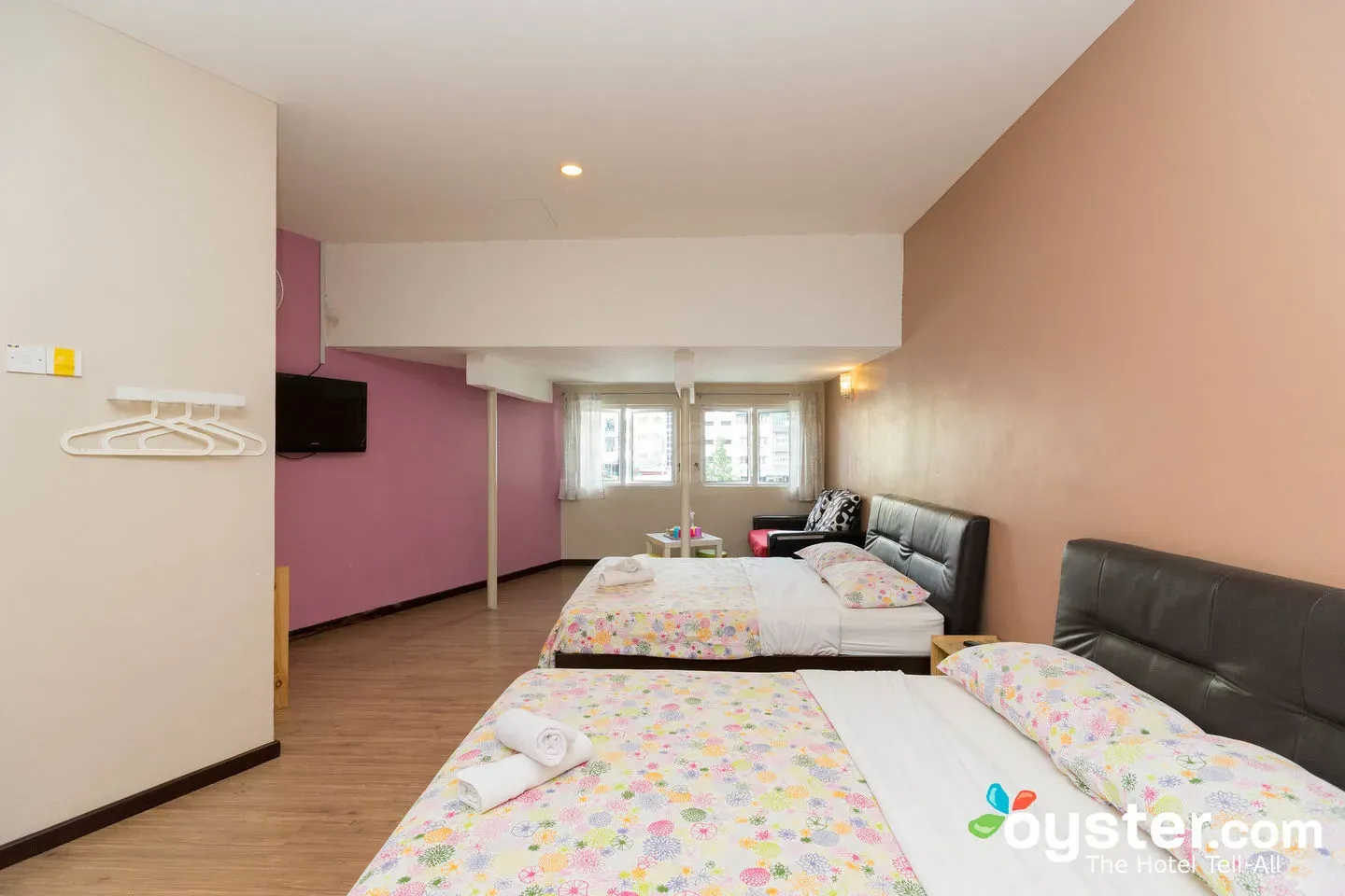 Snooze Hotel Review: What To REALLY Expect If You Stay