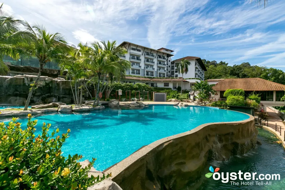 DoubleTree by Hilton Damai Laut Resort Review: What To REALLY Expect If ...