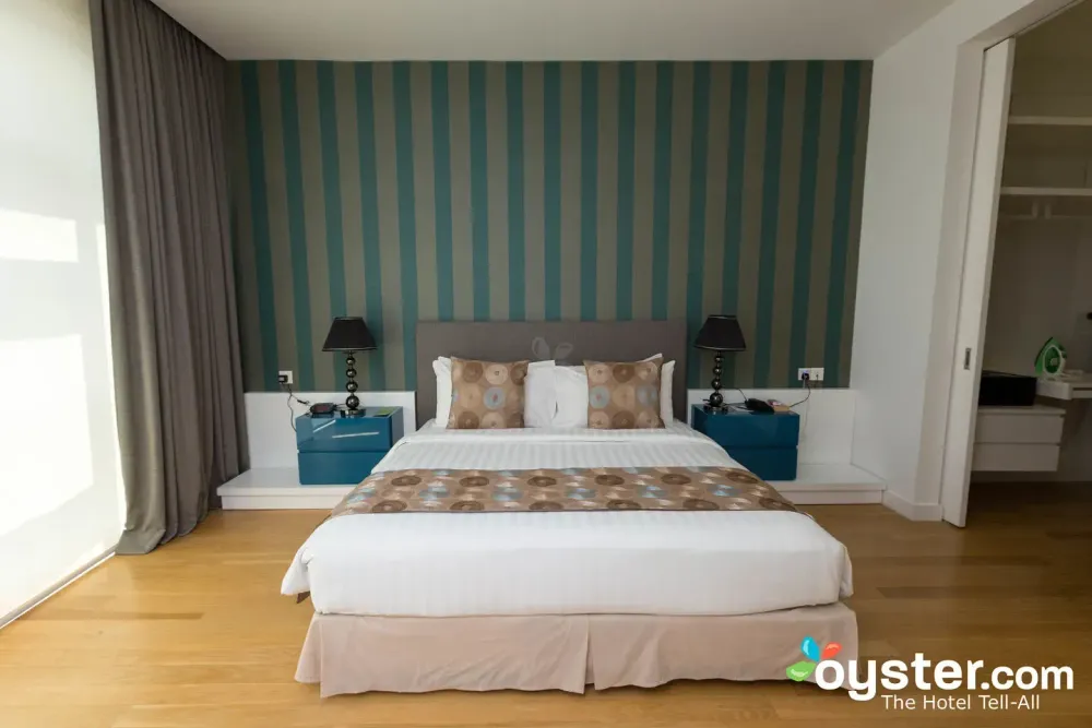 THE FACE Suites Review: What To REALLY Expect If You Stay | Oyster.com