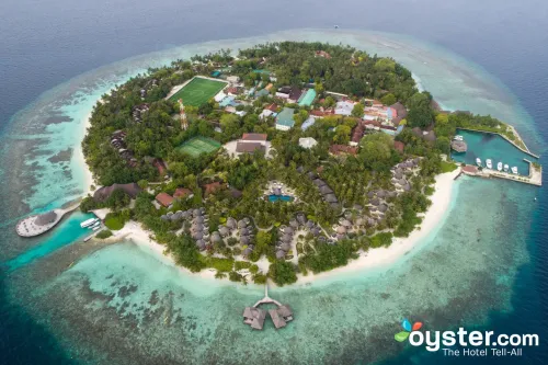 Maldives Hotel Deals, Reviews & Photos | Oyster.com