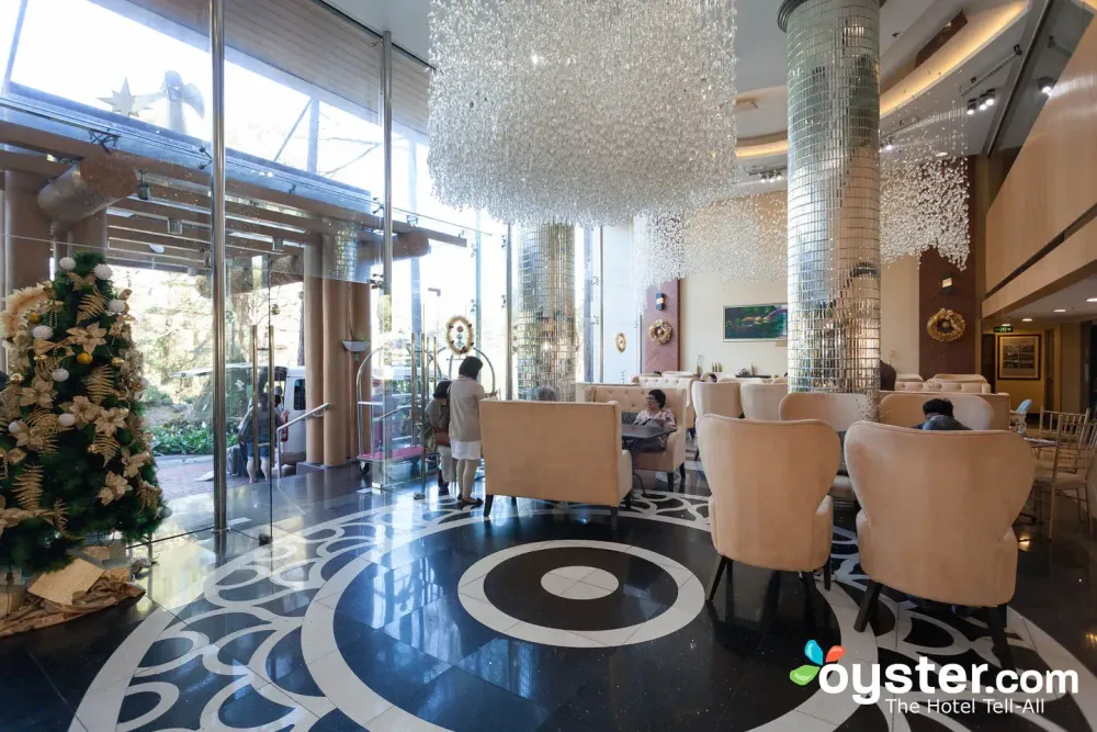 Le Monet Hotel Review: What To REALLY Expect If You Stay | Oyster.com