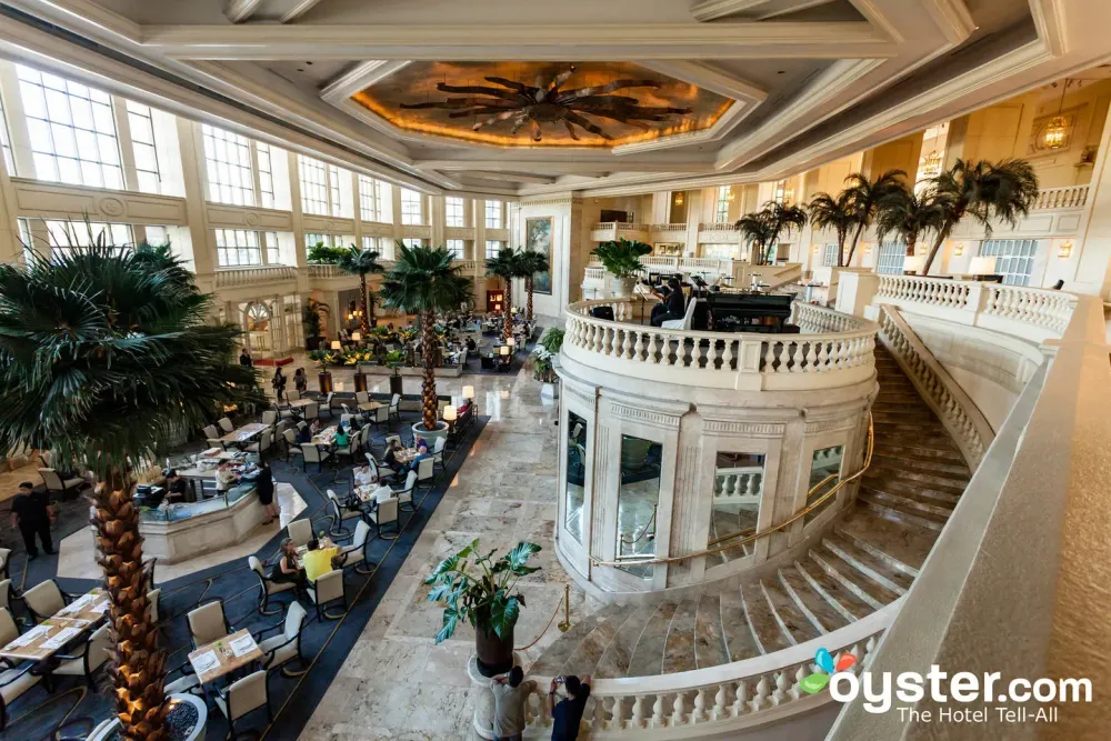 The Peninsula Manila Review: What To REALLY Expect If You Stay