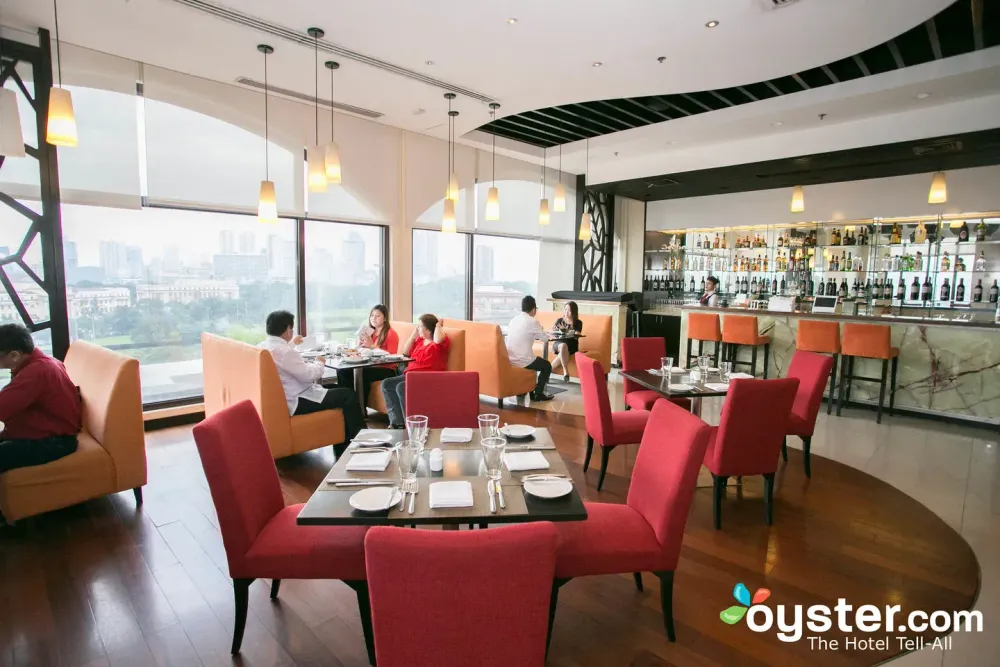 The Bayleaf Intramuros Review: What To REALLY Expect If You Stay