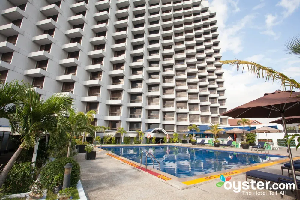 The Best Luxury Hotels in Pasay, Metro Manila | Oyster.com | Oyster.com
