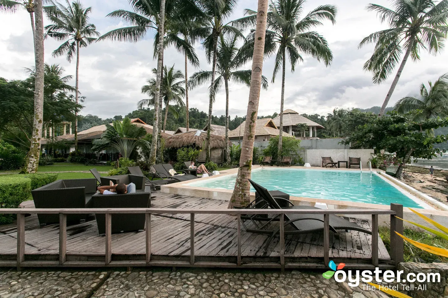 Cadlao Resort Review: What To REALLY Expect If You Stay | Oyster.com