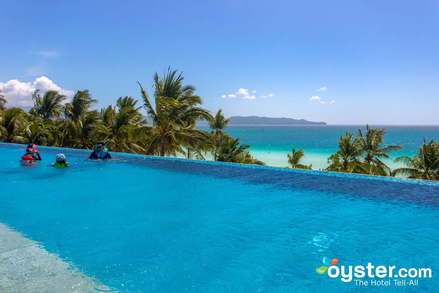 The Lind Boracay Review: What To REALLY Expect If You Stay | Oyster.com
