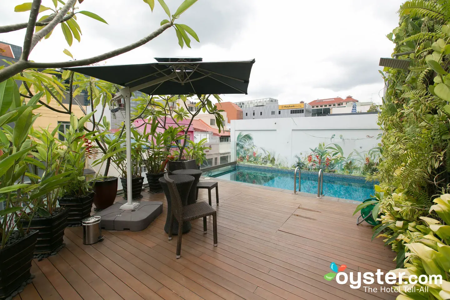 Hotel Clover Review: What To REALLY Expect If You Stay