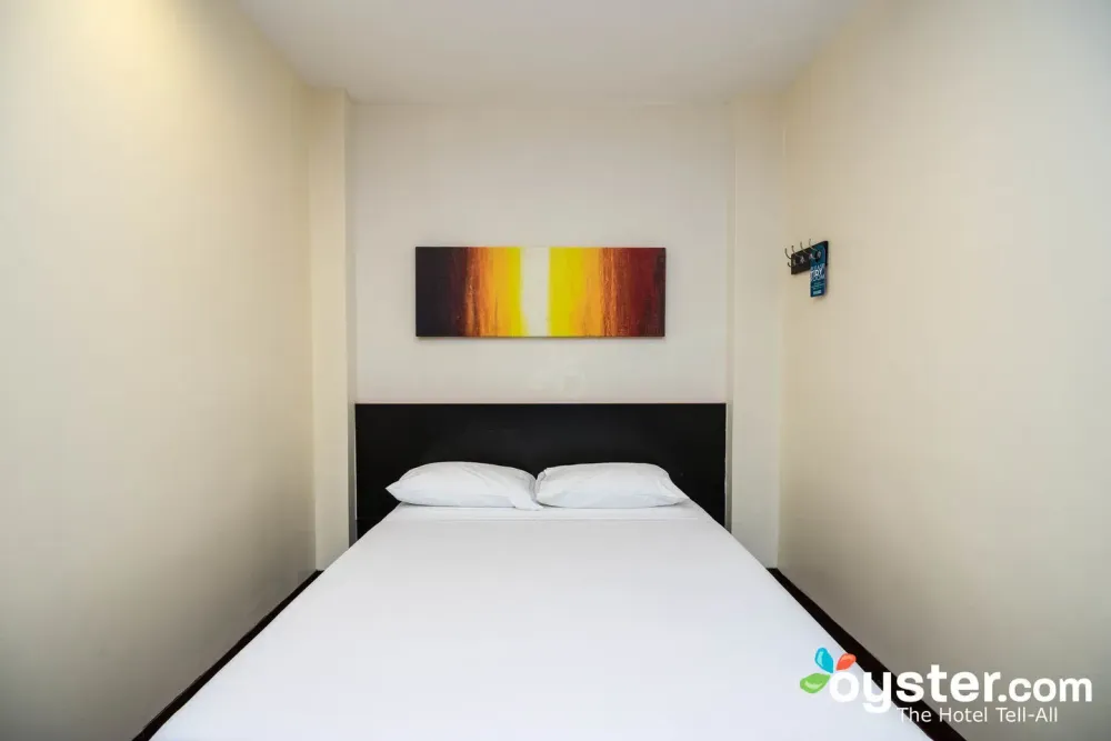 Hotel 81 - Heritage Review: What To REALLY Expect If You Stay