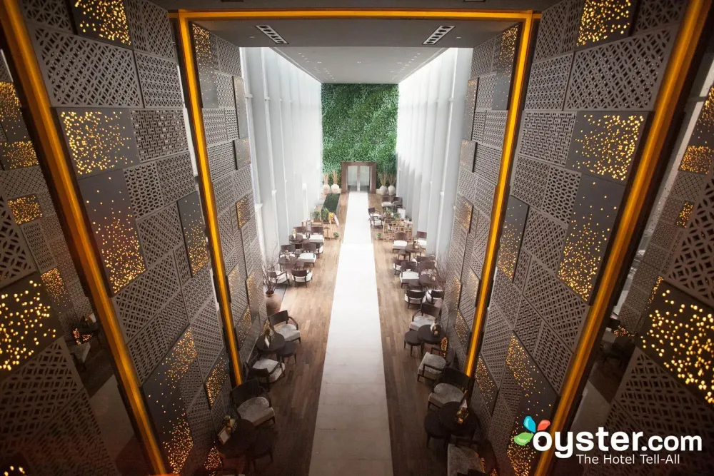 Le Meridien Singapore, Sentosa Review: What To REALLY Expect If You Stay
