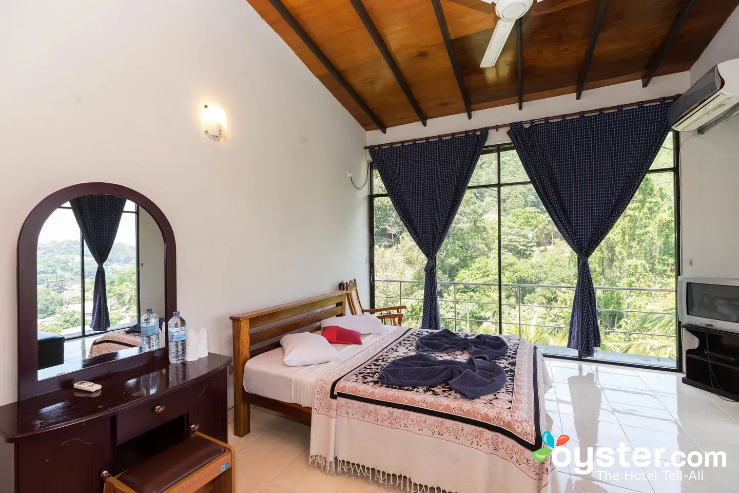 Kandy View Hotel Review: What To REALLY Expect If You Stay | Oyster.com