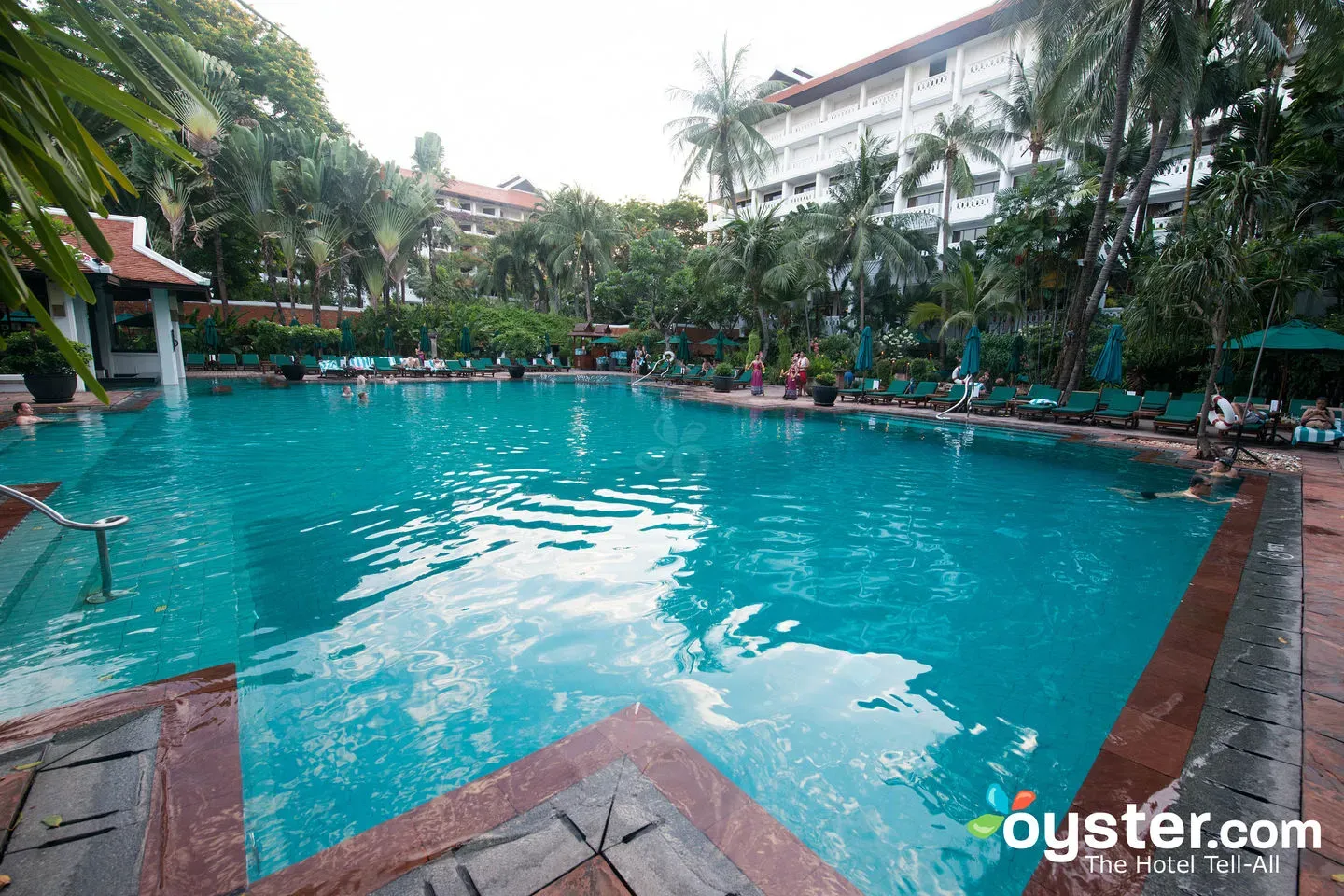 Anantara Riverside Bangkok Resort Review: What To REALLY Expect If You Stay