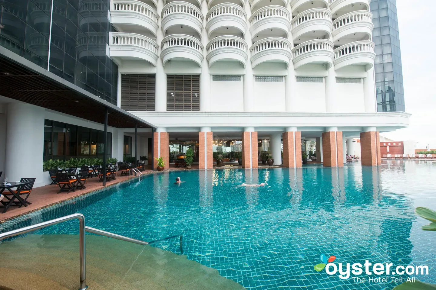 Lebua At State Tower Review: What To REALLY Expect If You Stay